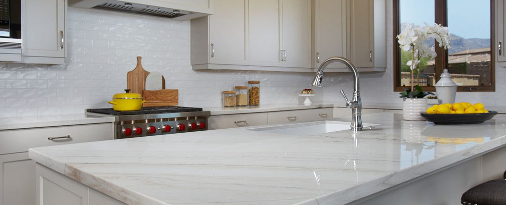 Calacatta Quartzite Countertop | Level 6 | 130×79 | Home Vision Studio